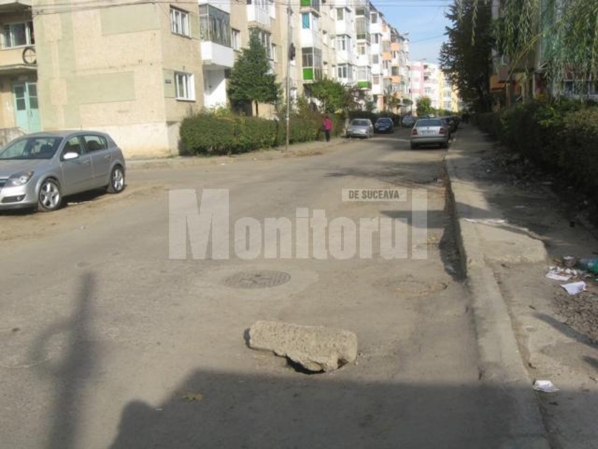 Groapă capcană pe cea mai recent modernizată stradă din Suceava ...