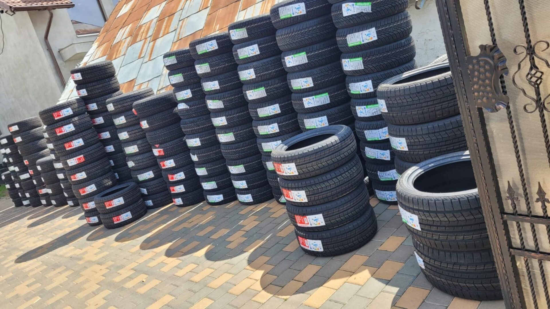 Anvelope de iarnă cu montare gratuită, o ofertă a firmei ”Anvelope ...